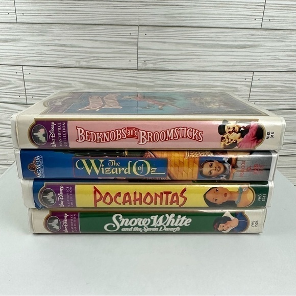 Disney | Other | Disney Vcr Lot Pocahontas Snow White Wizard Of Oz ...